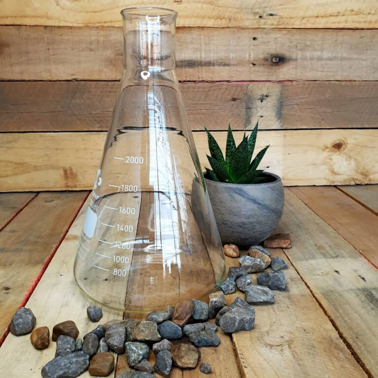 Erlenmeyer Flasks - 2 Litre | Buy Online | Cactus Craft SA